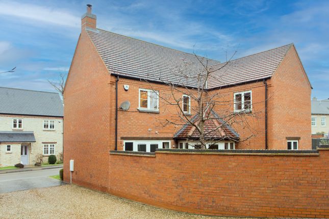 Oak Way, Hackleton, Northampton NN7, 4 bedroom detached house for sale ...