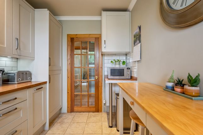 2 Bed Flat For Sale In Great Western Road Anniesland Glasgow G13