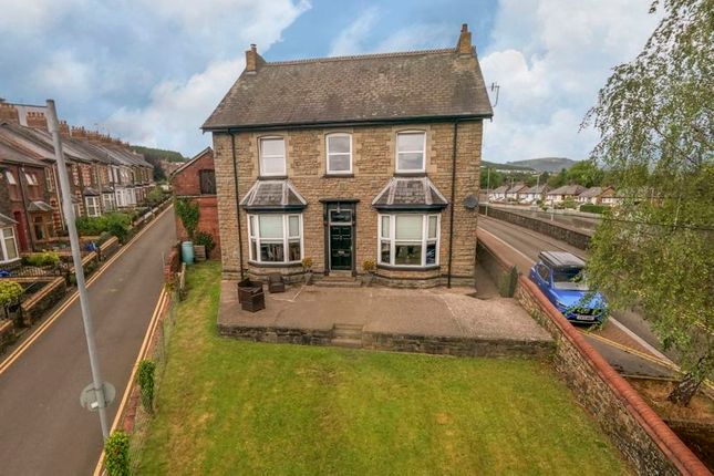 Homes for Sale in Pontypool - Buy Property in Pontypool - Primelocation