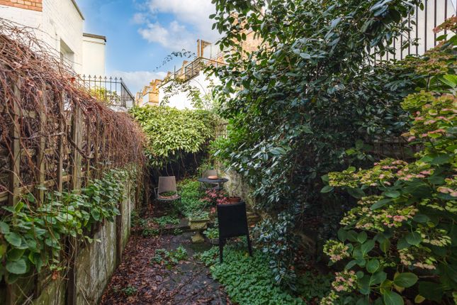 Milner Street, London SW3, 2 bedroom terraced house for sale - 66273940 ...