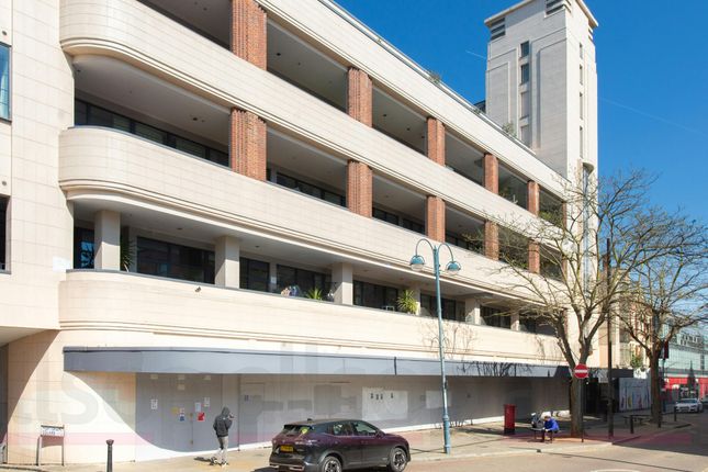Unit B - 138-152 Powis Street, Woolwich, London SE18, retail premises ...