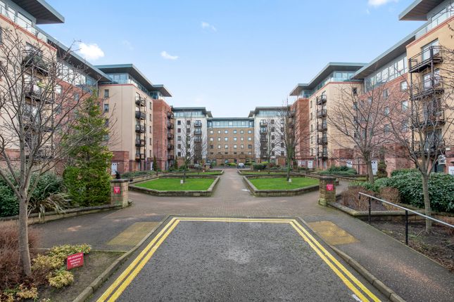 3 (Flat 3), Robertson Gait, Slateford, Edinburgh EH11, 2 bedroom flat ...