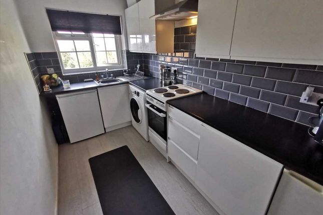 Far Highfield, Sutton Coldfield B76, 1 bedroom flat to rent - 65910054 ...