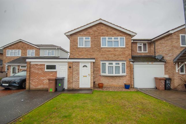 Uplands Drive, Springfield, Chelmsford CM1, 3 bedroom link-detached ...