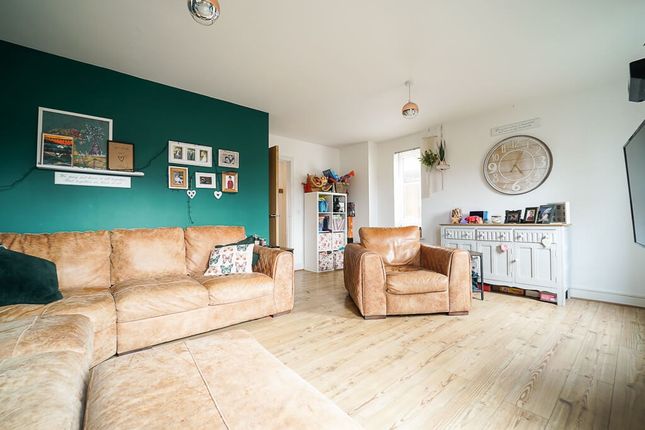 Russell Avenue, Locking Parklands, Weston-Super-Mare BS24, 3 bedroom ...