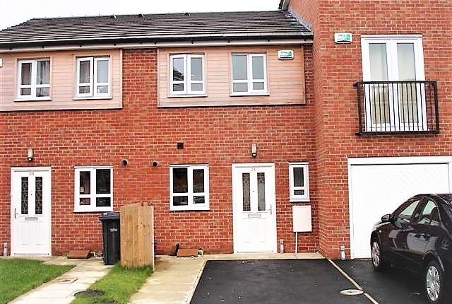 Maple Leaf Close, Ingol, Preston, Lancashire PR2, 2 bedroom terraced ...