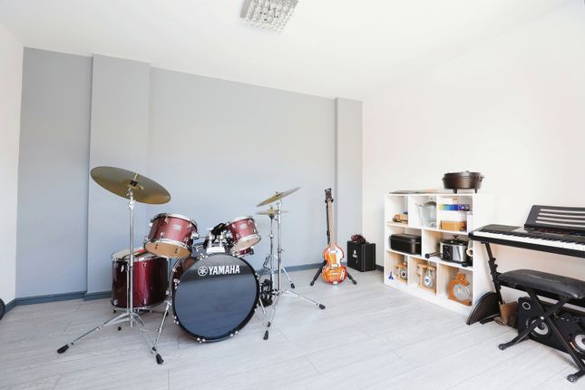 Old Farm Lane, Longford, Coventry, West Midlands CV6, 4 bedroom ...