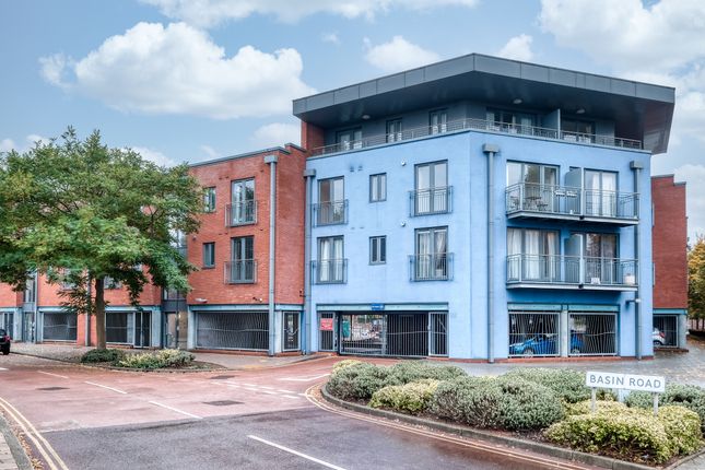 Diglis Dock Road, Worcester WR5, 2 bedroom flat for sale - 59997560 ...