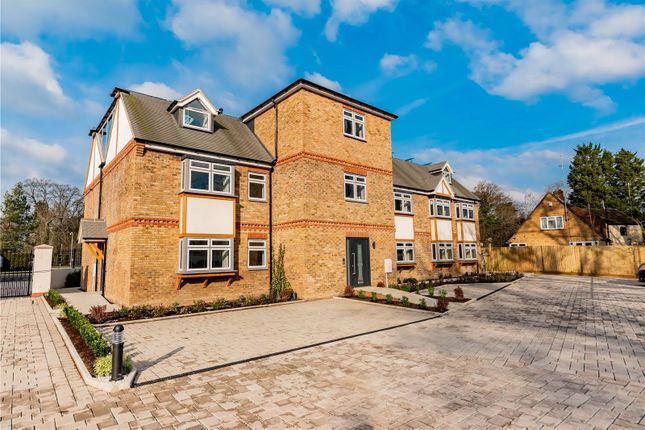 2 Bedroom Flats to Buy in Fleet, Hampshire - Primelocation