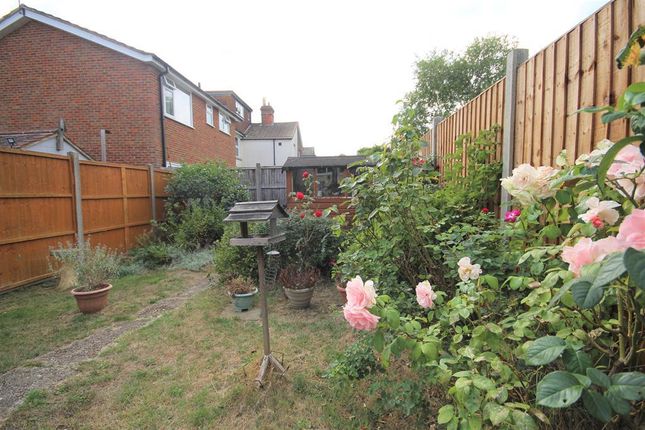 Albury Road, Merstham, Redhill RH1, 3 bedroom terraced house for sale ...