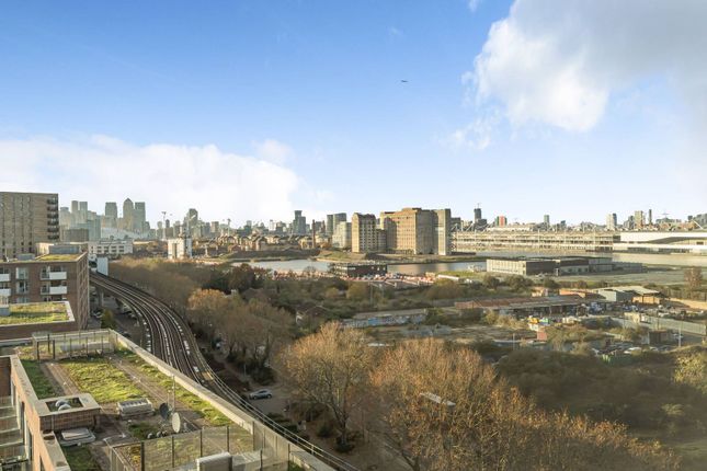 Connaught Heights, Royal Docks, London E16, 2 bedroom flat for sale ...