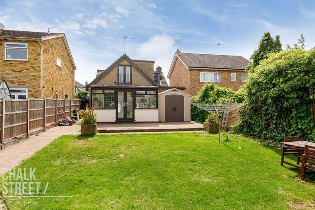 Chase Cross Road, Collier Row RM5, 4 bedroom detached house for sale ...