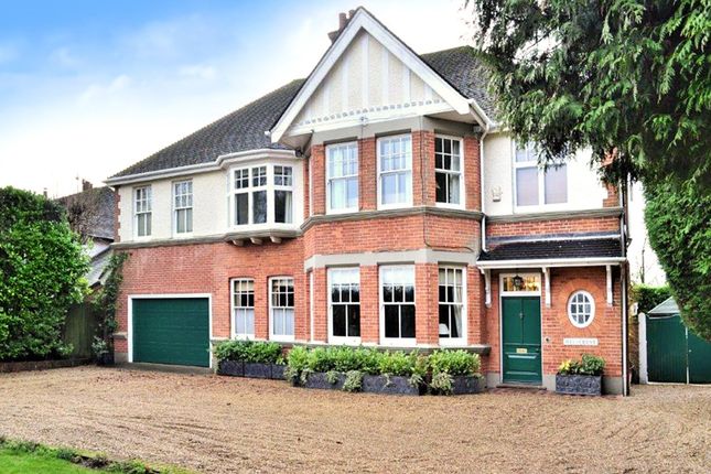 Homes for Sale in East Grinstead - Buy Property in East Grinstead ...