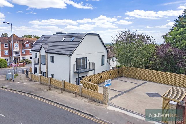 Manor Road, Chigwell, Essex IG7, 1 bedroom flat for sale - 68377259 ...