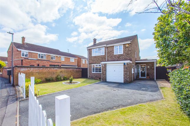 Wicks Close Haydon Wick Swindon Wiltshire Sn25 4 Bedroom Detached