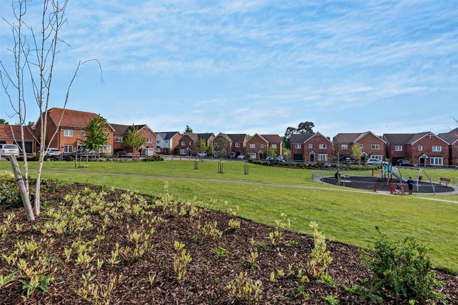 Barty Way, Thurnham, Maidstone ME14, 5 bedroom detached house for sale ...