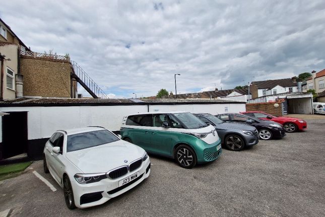 Chipstead Valley Road, Coulsdon CR5, warehouse to let - 67611910 ...