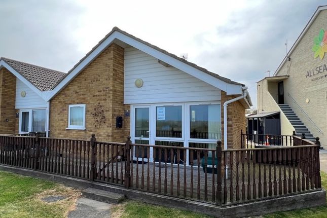Waterside Holiday Park, Corton, Lowestoft, Suffolk NR32, 2 bedroom ...