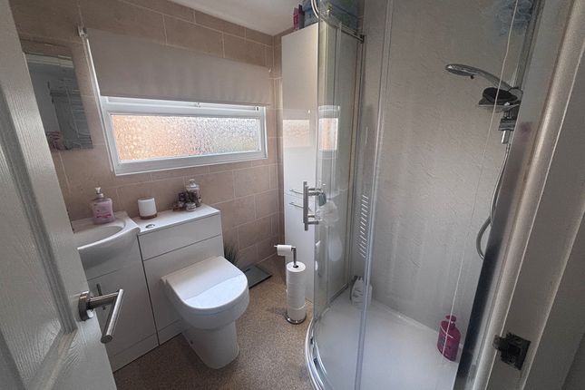 Seaholme Road, Mablethorpe LN12, 2 bedroom bungalow for sale - 70050343 ...