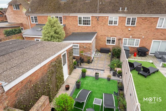 Gainsborough Close, Folkestone CT19, 4 bedroom terraced house for sale ...