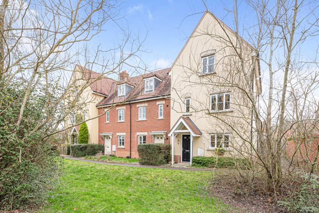 Fallows Road, Padworth, Reading RG7, 4 bedroom end terrace house for ...