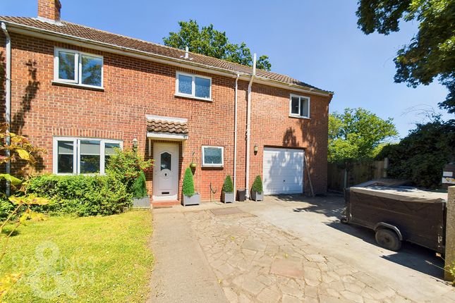 Oak Tree Court, Catfield, Great Yarmouth NR29, 5 bedroom end terrace ...