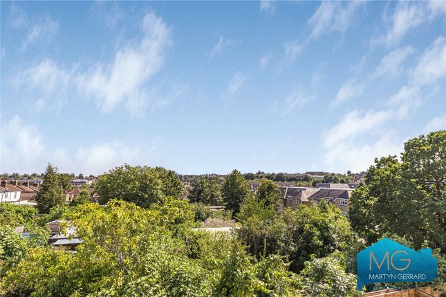 Chase Road, London N14, 3 bedroom end terrace house for sale - 67977082 ...