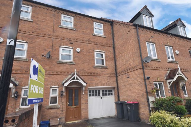 Houses for Sale in Gaunt Road, Bramley, Rotherham S66 - Gaunt Road ...