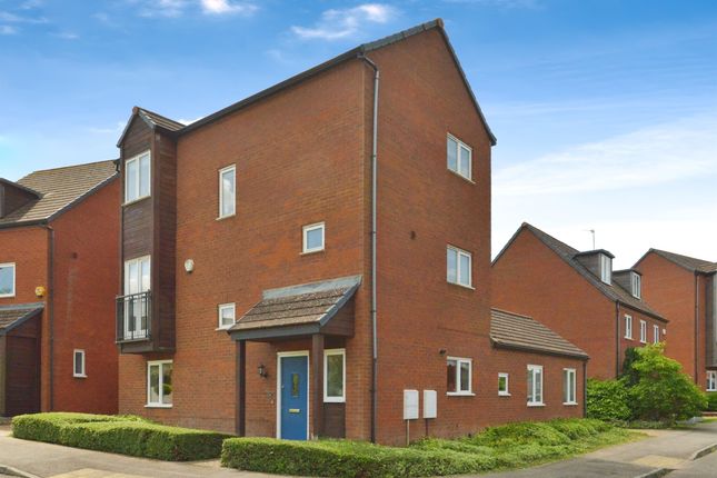 Turneys Drive, Wolverton Mill, Milton Keynes MK12, 4 bedroom town house ...