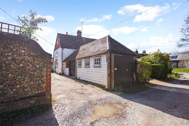 Station Road, Betchworth, Surrey RH3, 2 bedroom semi-detached house for ...