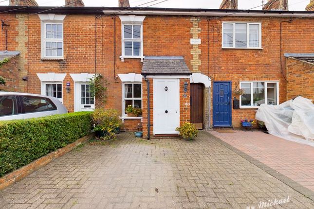 Homes for Sale in Stone, Buckinghamshire - Buy Property in Stone ...