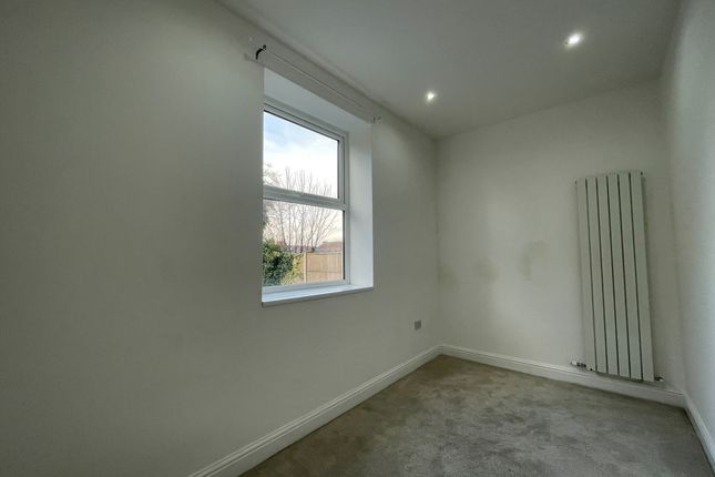 Balls Road, Oxton, Wirral CH43, 2 bedroom flat to rent - 66682693 ...