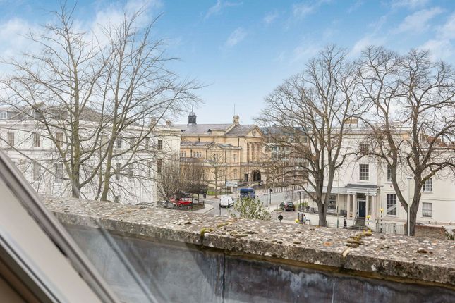 Oriel Villas Oriel Road, Cheltenham GL50, 2 bedroom flat for sale ...