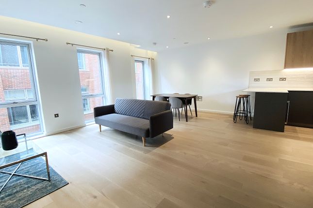 Equiano Court, Baldwins Gardens, London EC1N, 2 bedroom flat for sale ...