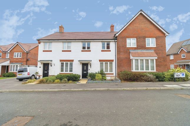 Hilly Field Close, Botley, Southampton SO32, 2 bedroom terraced house ...