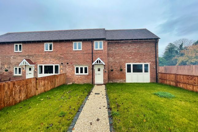 Lupin Farm Stables, Alrewas Road, Kings Bromley, Alrewas, Burton-On ...