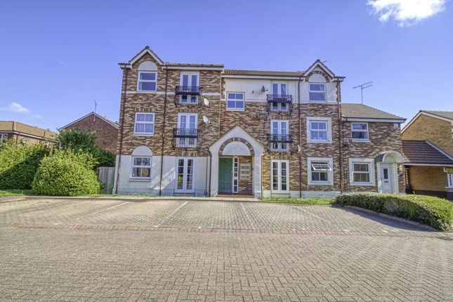 2 bed flat for sale in Lealholme Court, Howdale Road, Sutton-On-Hull ...