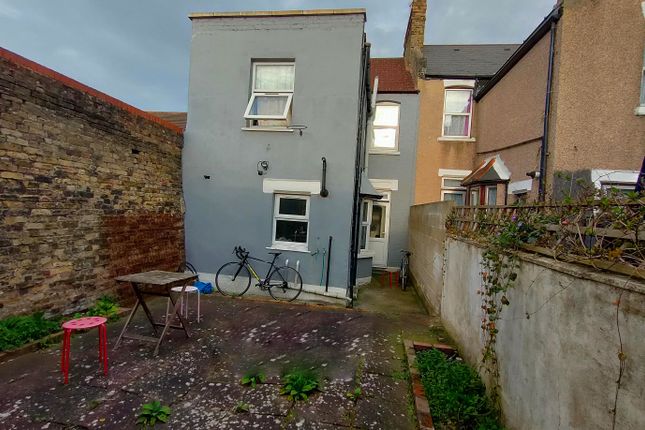 Victoria Way, Charlton SE7, 3 bedroom terraced house for sale ...
