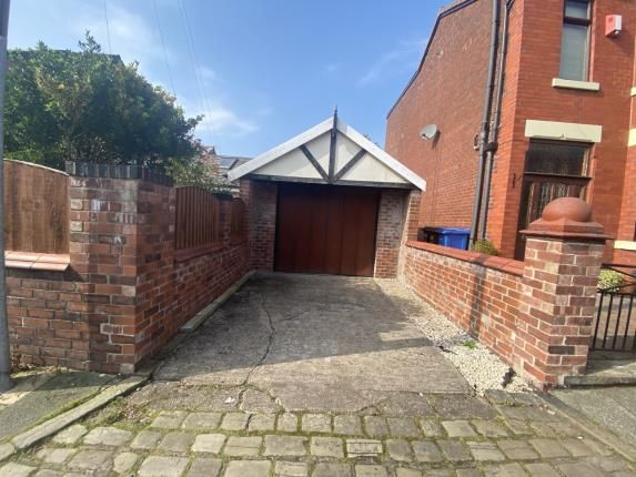 Compstall Road, Romiley, Stockport, Cheshire SK6, 2 bedroom flat for ...