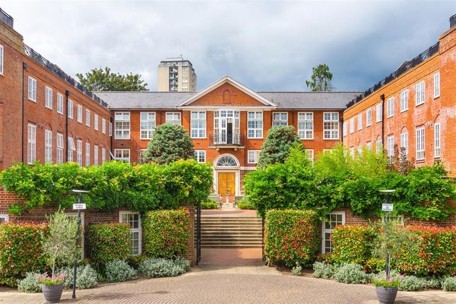 Arcadian Place, London SW18, 1 bedroom flat for sale - 52355103 ...