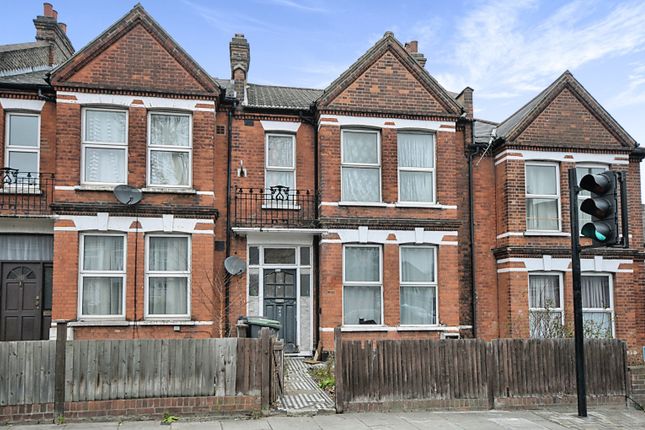 Brownhill Road, London SE6, 3 bedroom detached house for sale ...