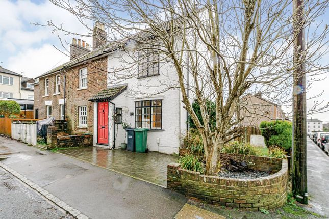 2 bed terraced house for sale in Copse Road, Redhill RH1 - Zoopla