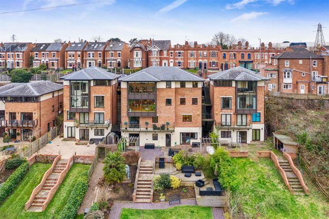 Homes for Sale in Worcester - Buy Property in Worcester - Primelocation