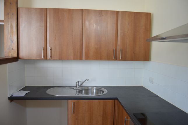 Spilman Street, Carmarthen SA31, 1 bedroom flat to rent - 61415762 ...