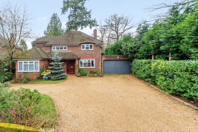 Homes for Sale in Woodham, Surrey - Buy Property in Woodham, Surrey ...
