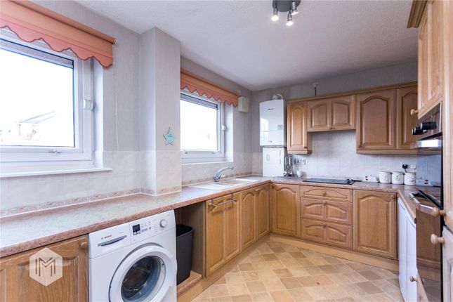 Great Howarth, Rochdale, Greater Manchester OL12, 2 bedroom flat for ...