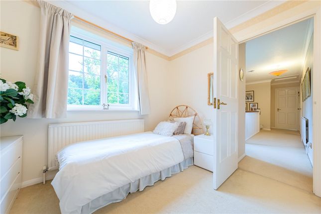 Woodland Rise, Studham, Dunstable, Bedfordshire LU6, 4 bedroom detached ...