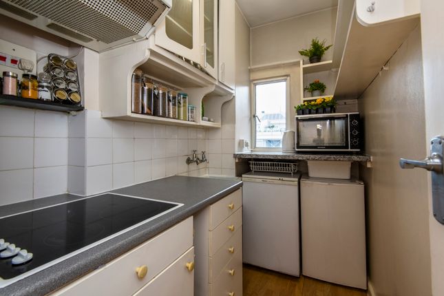 Paramount Court, Bloomsbury, London WC1E, 1 bedroom flat for sale ...