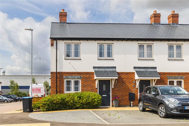 Horseshoe Close, Bourne End, Hemel Hempstead, Hertfordshire HP1, 2 ...