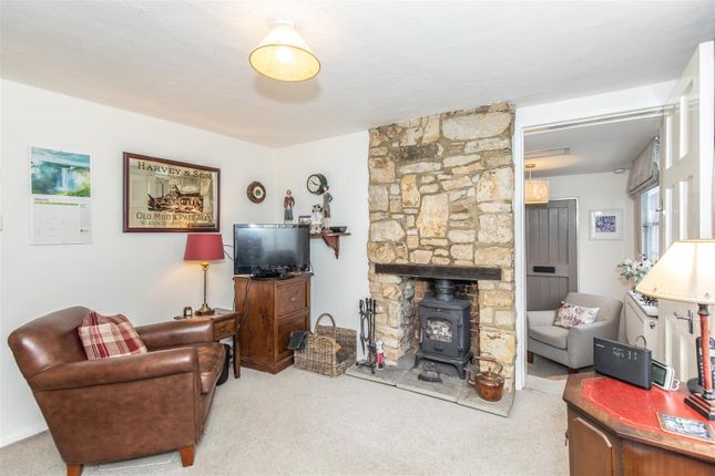 Mutton Hall Hill, Heathfield TN21, 3 bedroom semi-detached house for ...